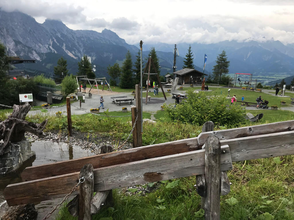 De Asitz in Saalfelden Leogang: een berg met urenlang speelplezier in ...