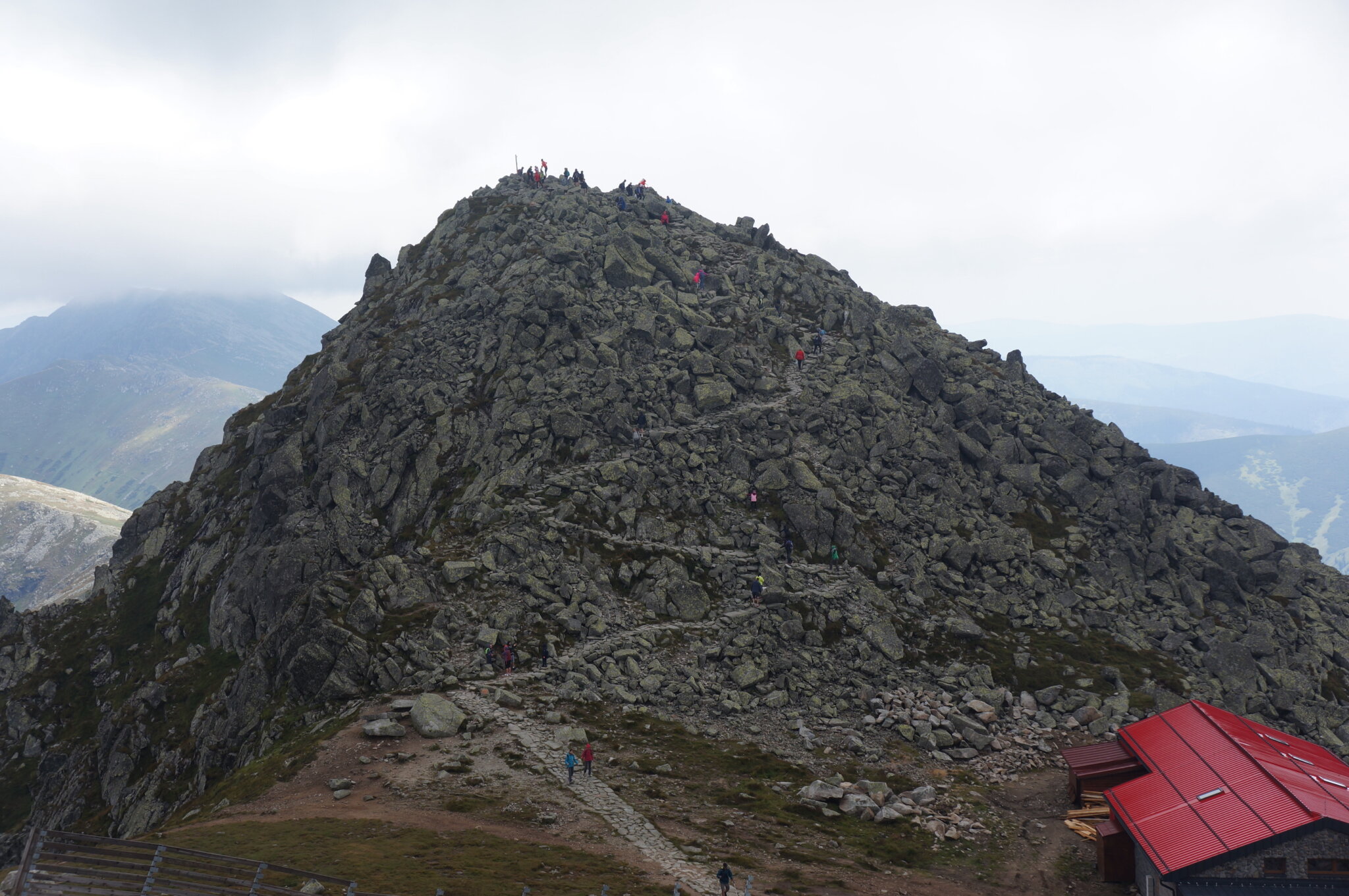 Chopok, de één na hoogste top van het lage Tatra Gebergte in Slowakije ...