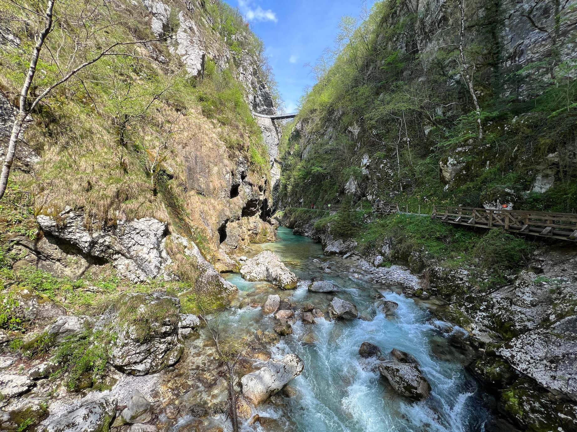 Tolmin kloof in Slovenië: onze ervaring én tips voor een bezoek met ...