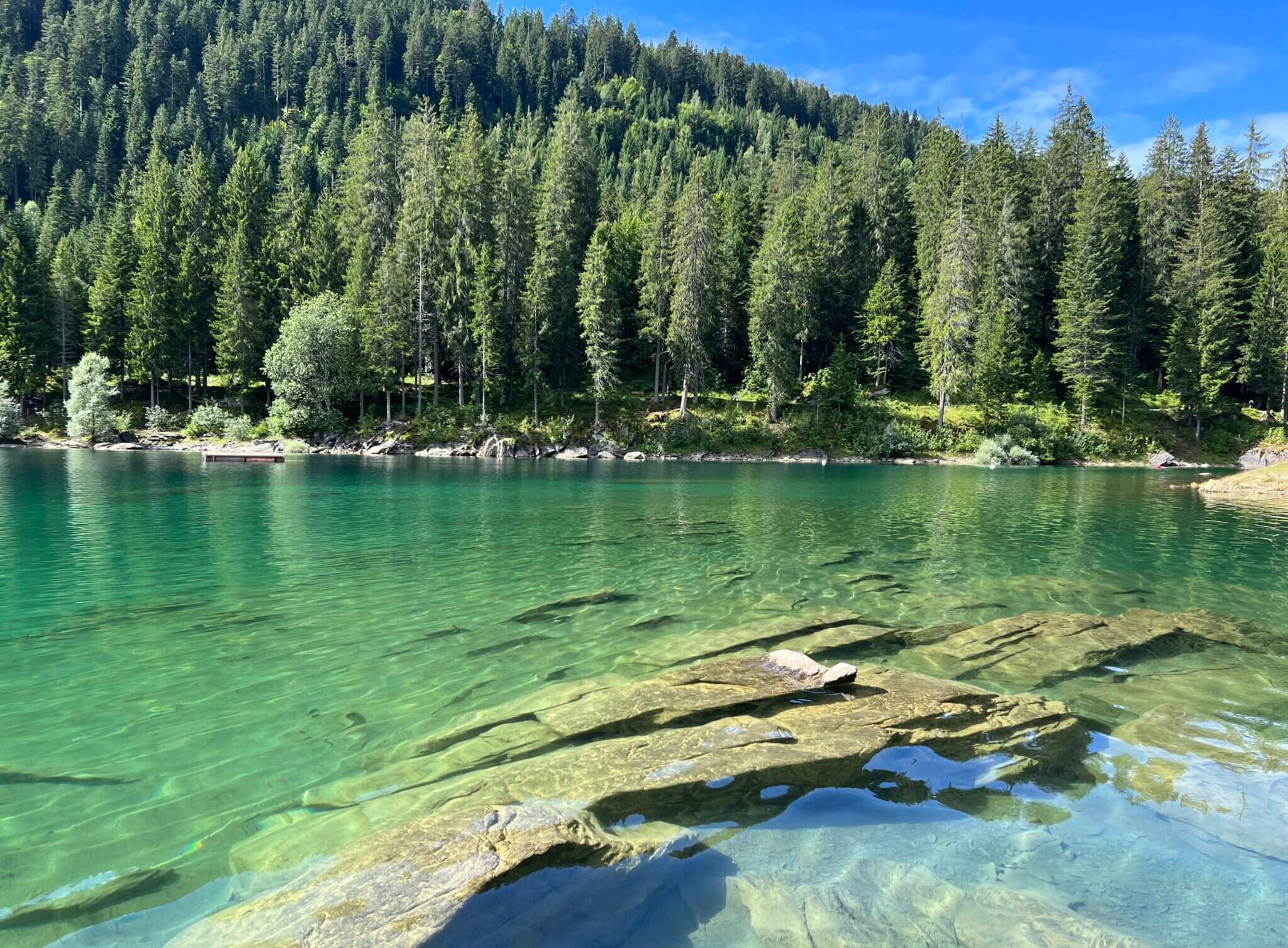 Caumasee, een sprookjesachtig meer in Flims in Zwitserland | Kids in de ...